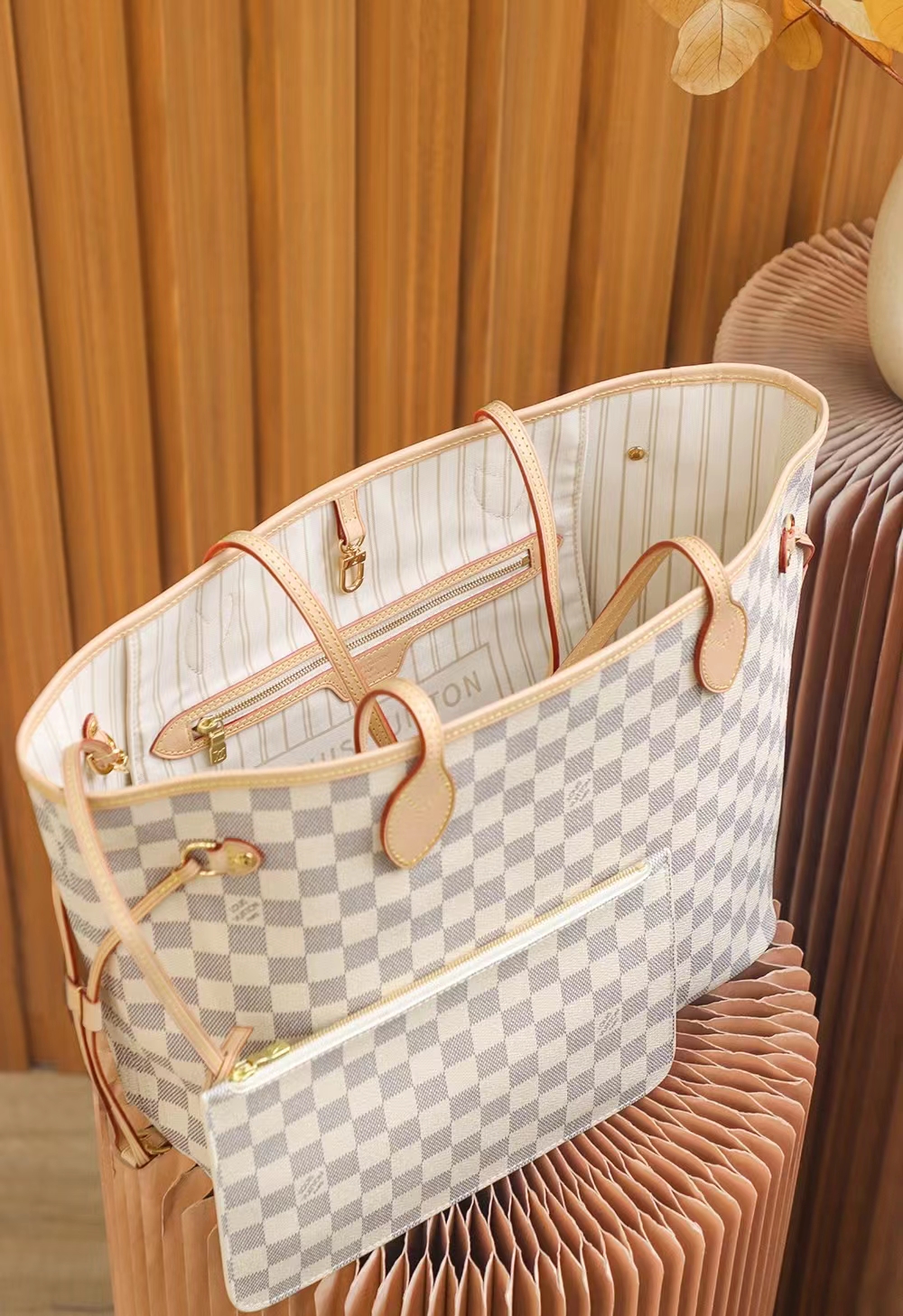 Louis Vuitton White and Blue Damier Azur Coated Canvas Neverfull MM ...